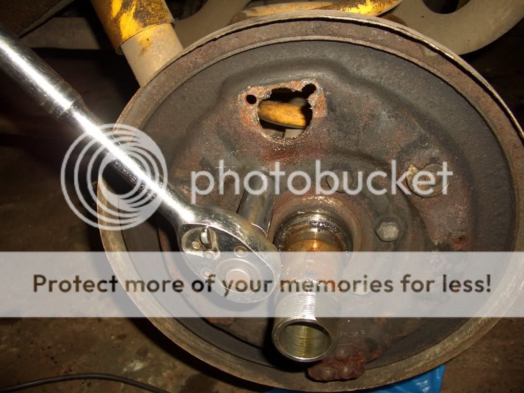 Rear stub axle renewal | LandyZone - Land Rover Forum