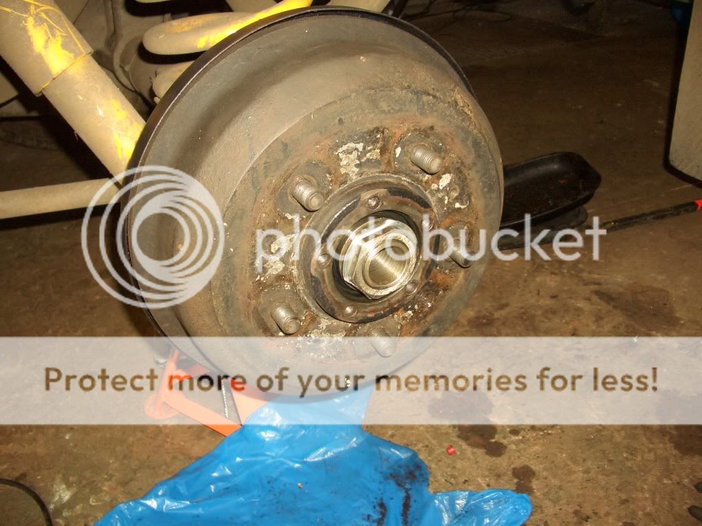 Rear stub axle renewal | LandyZone - Land Rover Forum